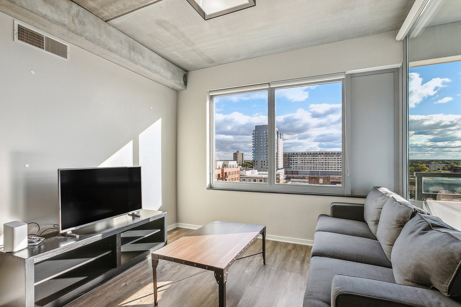 Housing - Chicago IL